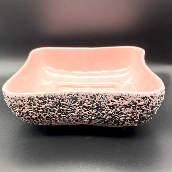 Shawnee Kenwood | Accents | Vintage Shawnee Kenwood Pink Confetti ...
